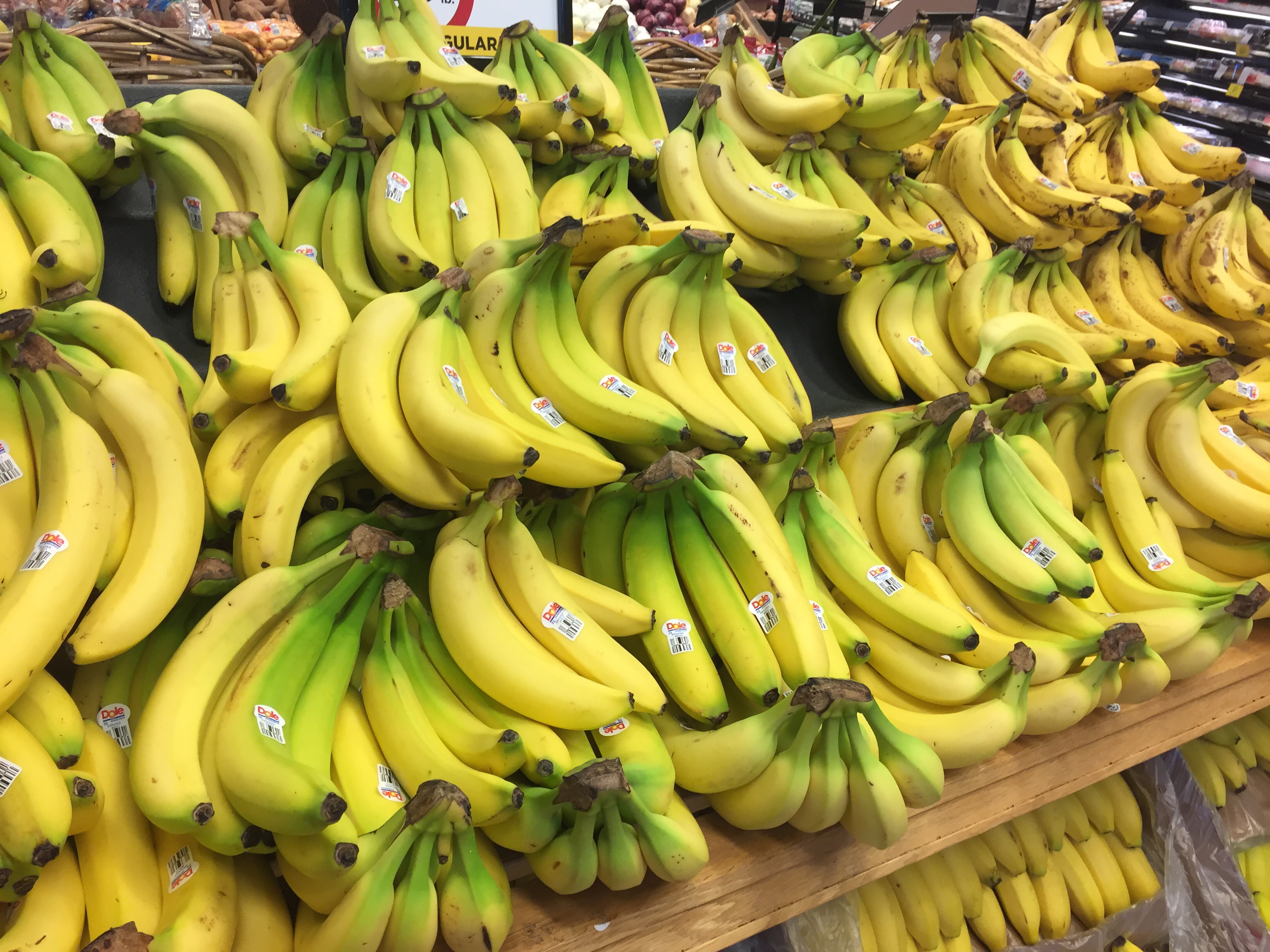 Apr 7, 2016: Banana Shortage » Scott Sevener's Thing-a-Day